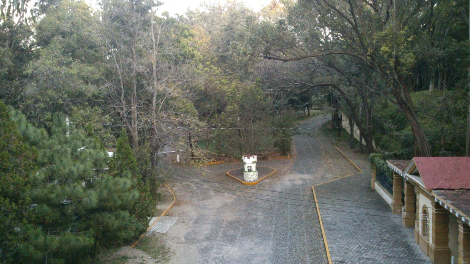 Física Historia y Asuntos Universitarios: El Parque Los Colomos de ...